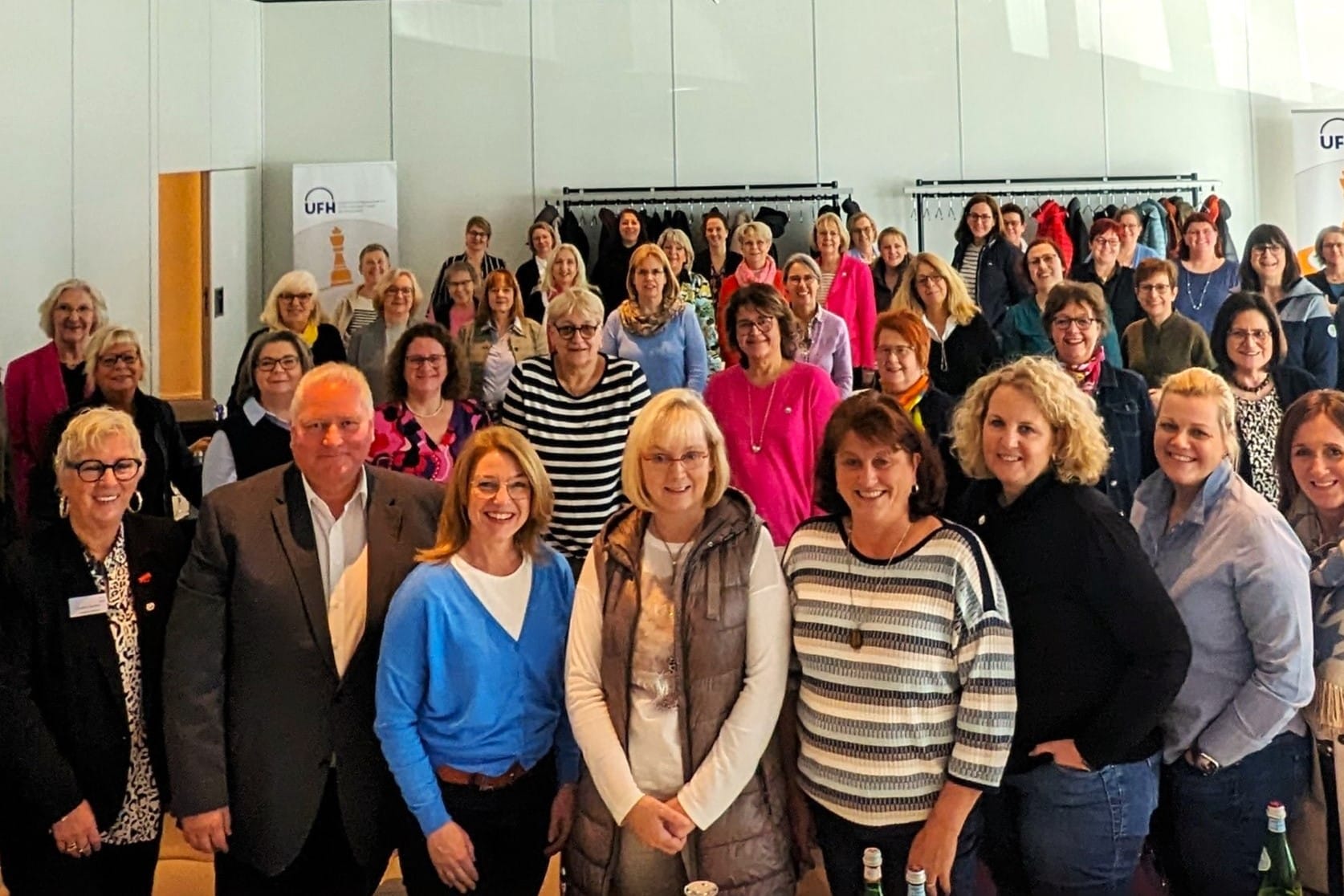 Unternehmerfrauen im Handwerk: Professionelle Plattform ermöglicht ...