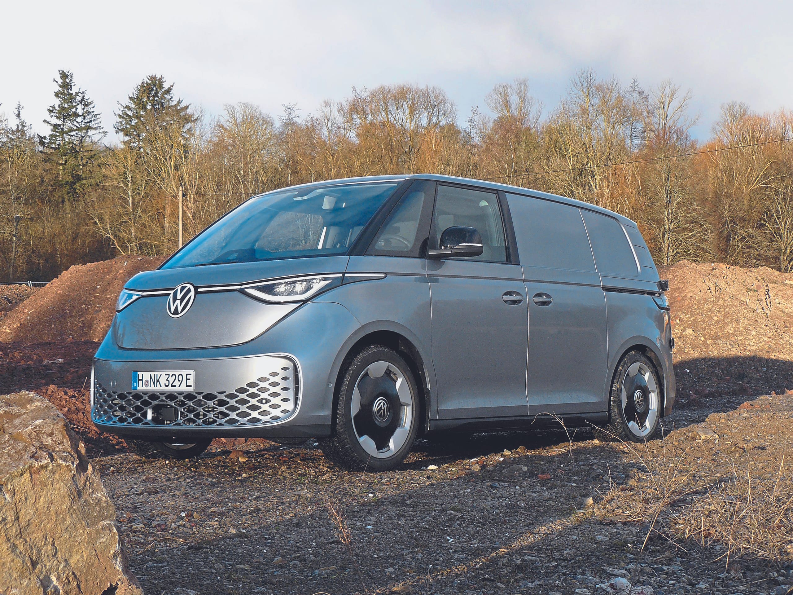 VW ID. Buzz Cargo Pro 4Motion: Der stärkste Bulli aller Zeiten ...